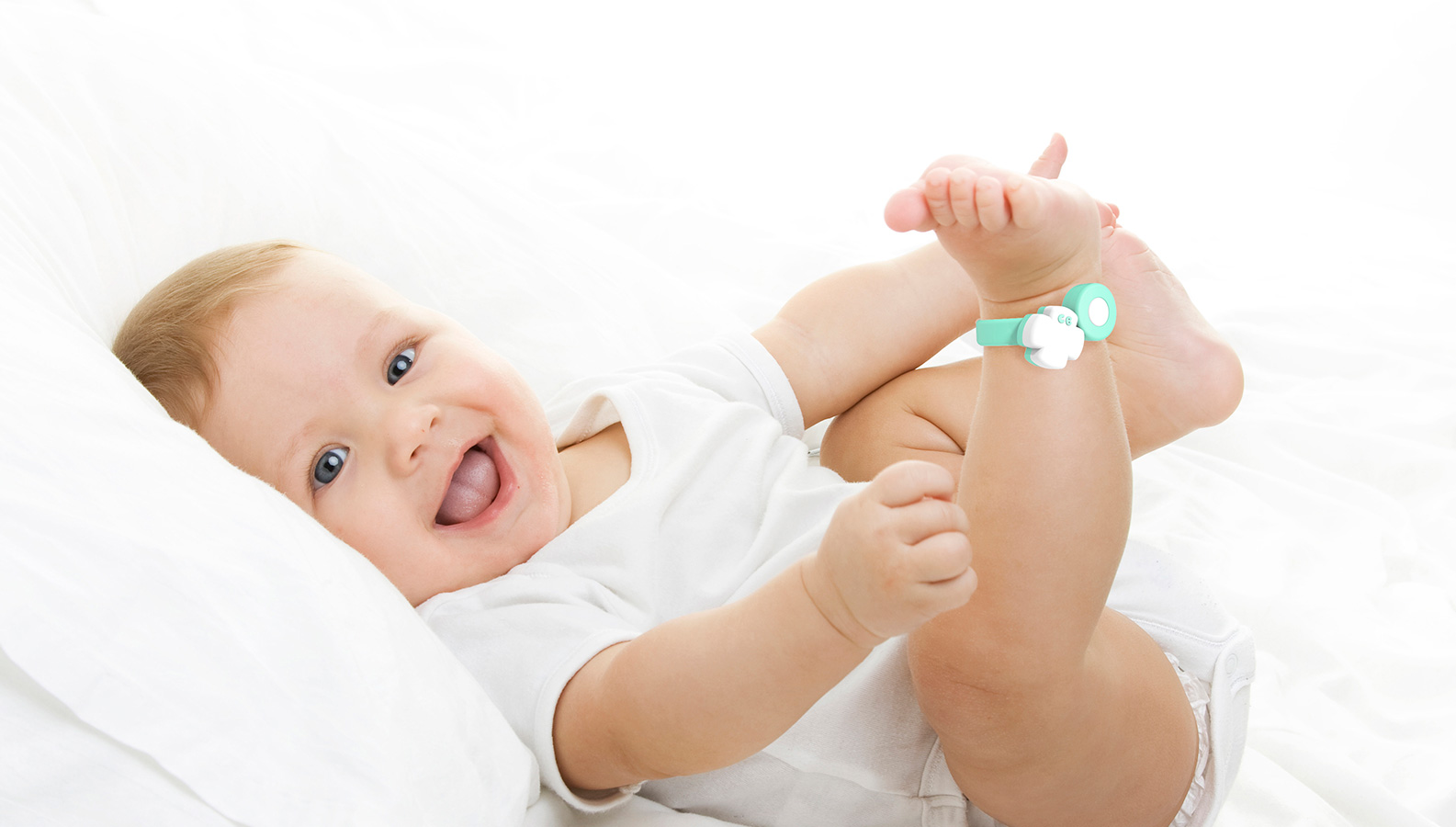 Clever Baby - First Baby Monitor that tracks Development, Health and Sleep